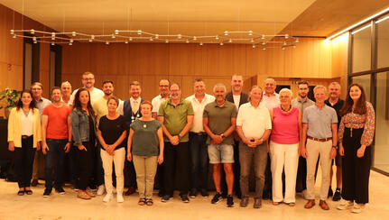 Neue und wiedergewählte Gemeinderäte verpflichtet - Gemeinde Appenweier ...